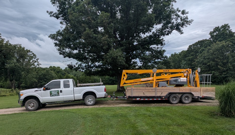 Jeff's Tree Service | Trimming & Removal | Pittsburg, MO